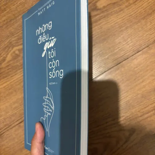 Những Điều Giữ Tôi Còn Sống - Matt Haig - Oreka.vn