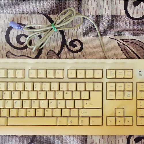 Bàn Phím Có Dây Mitsumi Kfk - Ea4xt Cổng Tròn Ps2 Huyền Thoại Những Năm ...