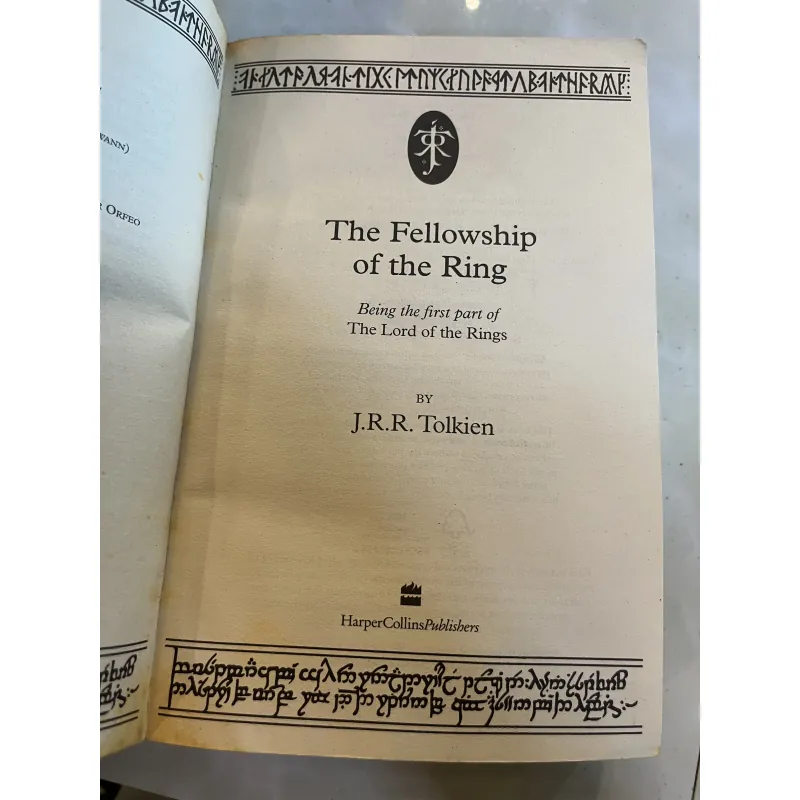 The Hobbit The Lord Of The Rings - J.r.r. Tolkien (3 Tập) - Oreka.vn