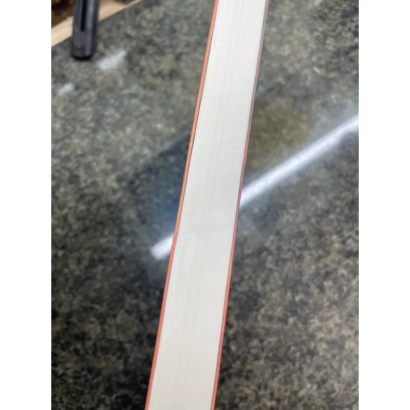 Đỏ Trỗi Dậy Pierce Brown - Oreka.vn